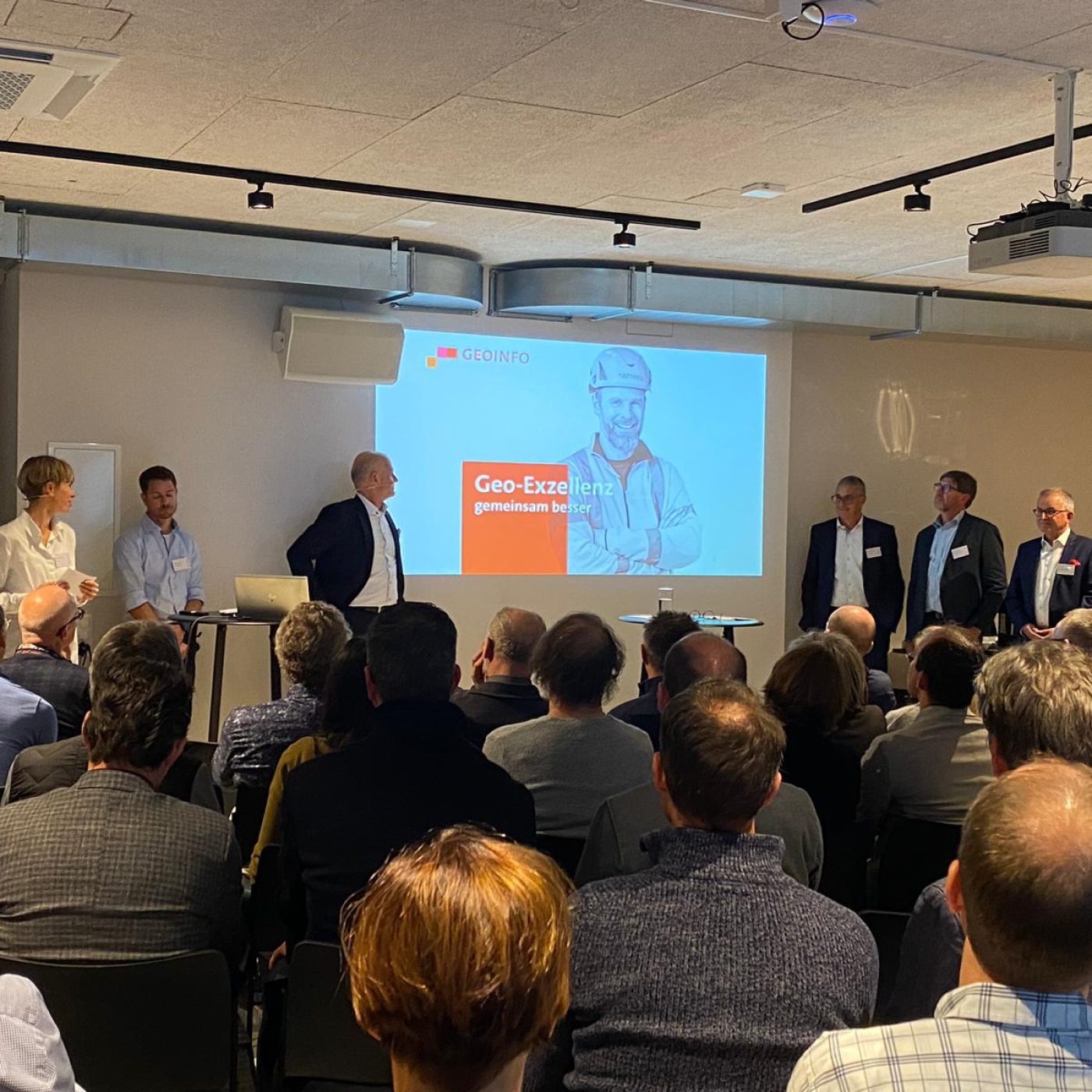 GEOINFO | Willkommen in der digitalen raumbezogenen Welt